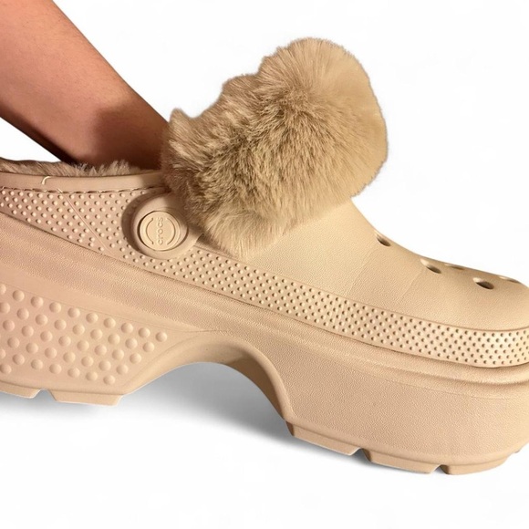 CROCS | Shoes | Crocs Tan Furlined Platform Clogs | Poshmark